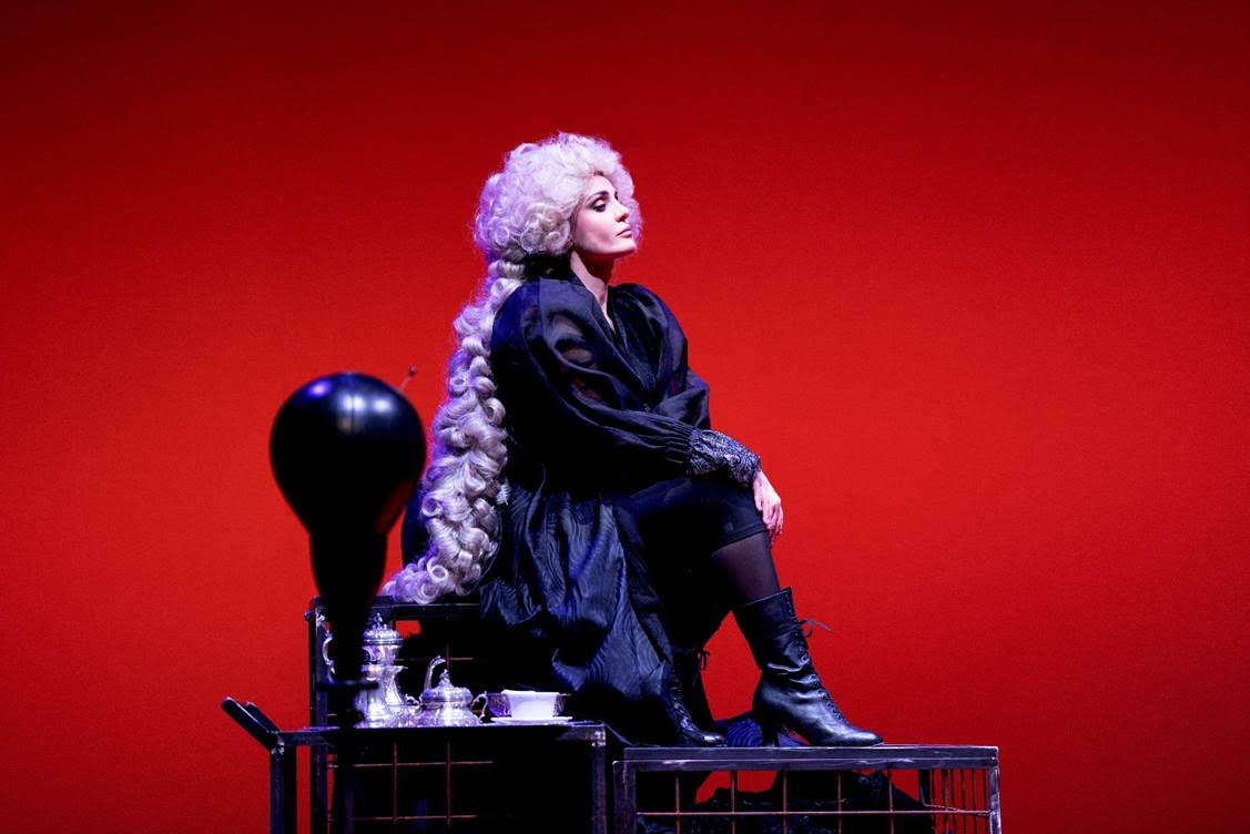 Sabato 7 febbraio al Teatro Sperimentale di Ancona va in scena “Sissi l ...